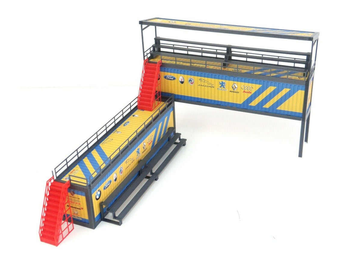 40 ft Containers Race Track Tribune Sport Cars Display 1:43 – dioramatoys