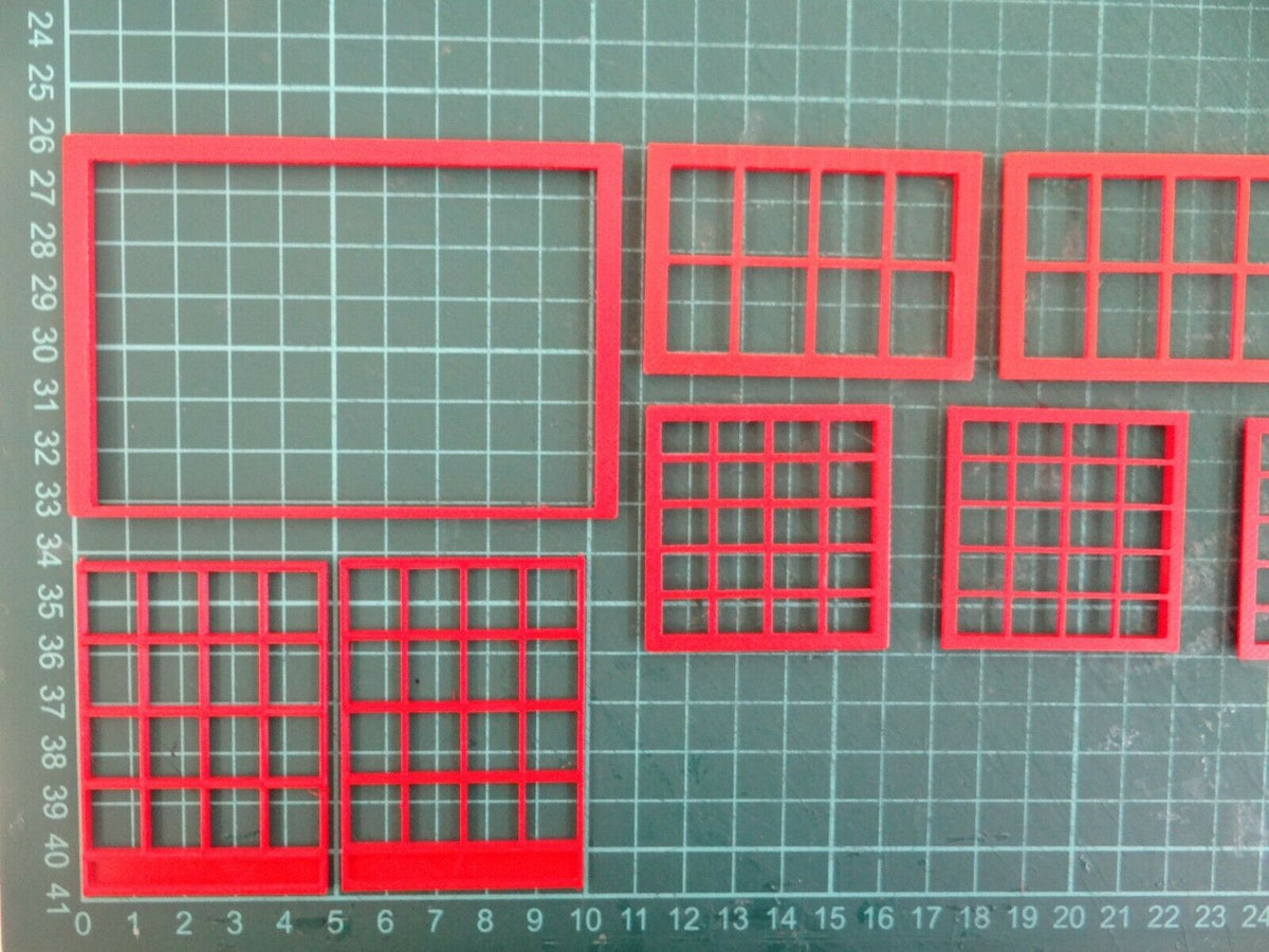 Scale 1:43 Set of doors and windows miniatures Diorama garage modellin ...